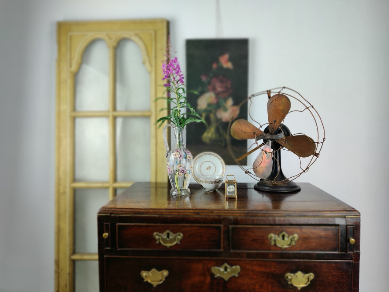 Antique Gifts under £200 – Bespoke Vintage UK